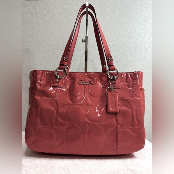 Coach | Bags | Coach Gallery East West Tote In Coral Patent Leather ...